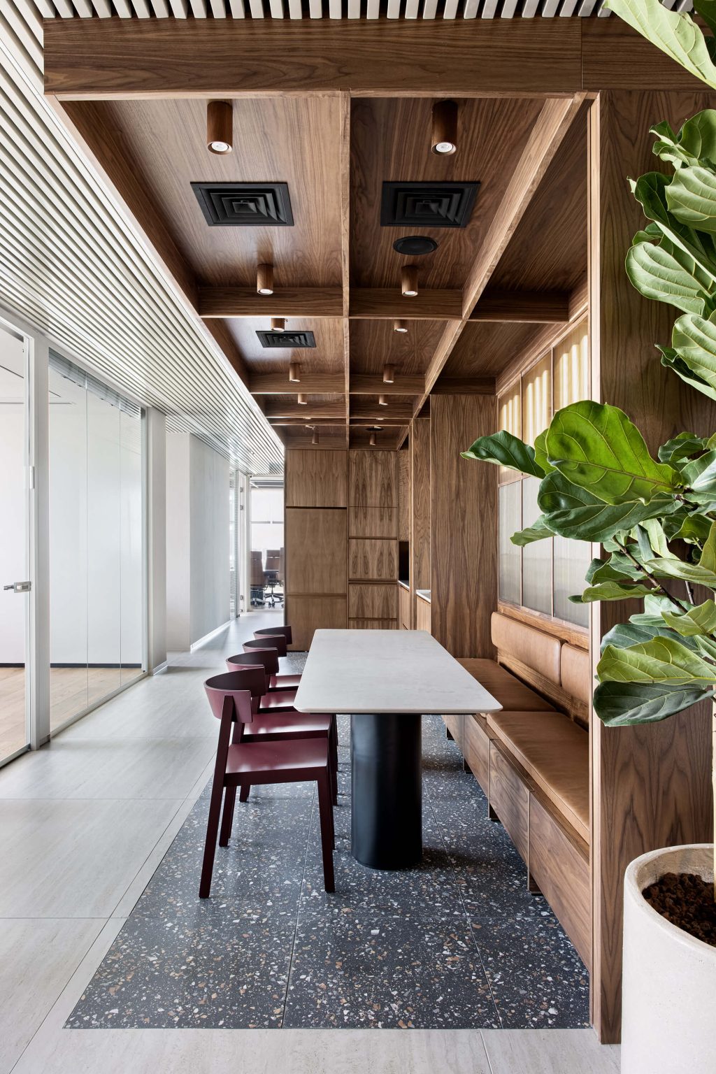 Dorsel offices – RUST