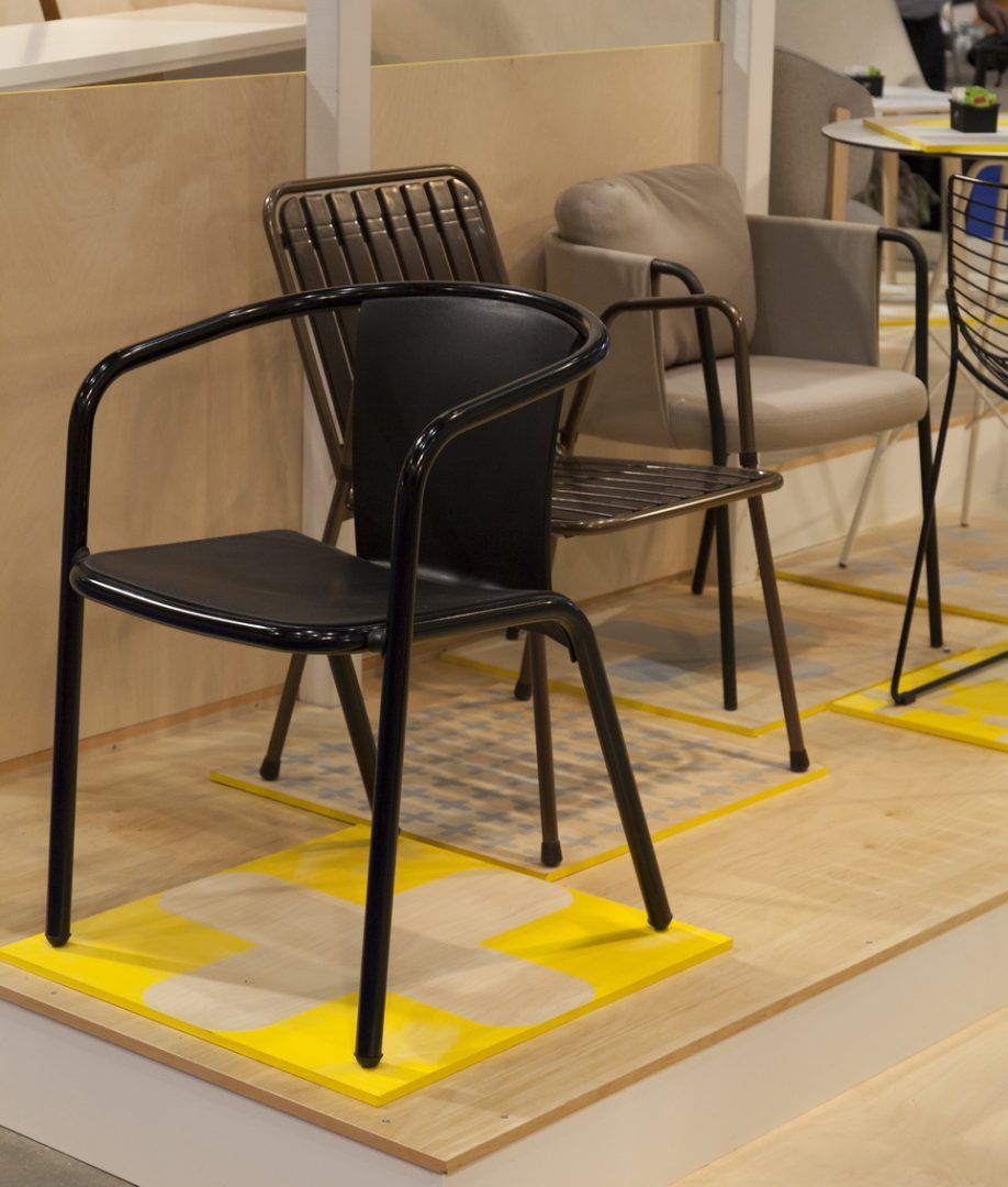 Basic Collection booth – RUST